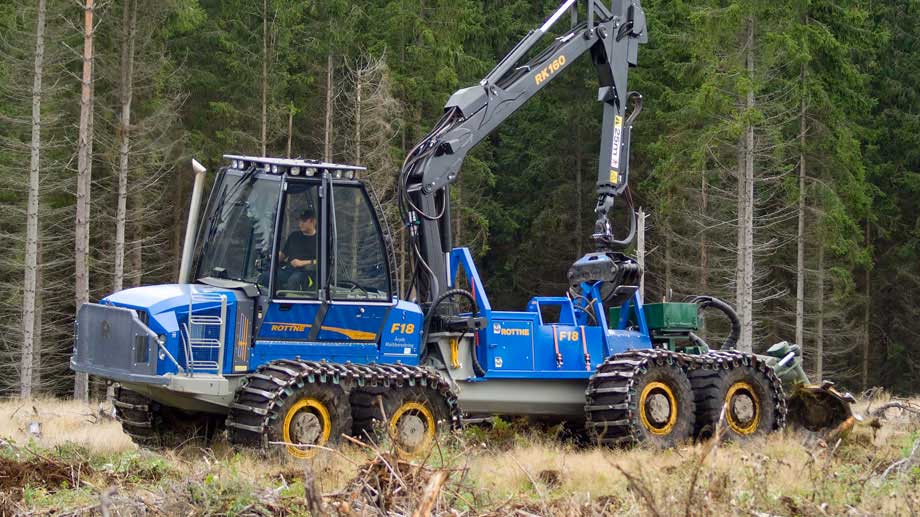 Porteur Forestier F18 châssis nu Rottne • F2MC